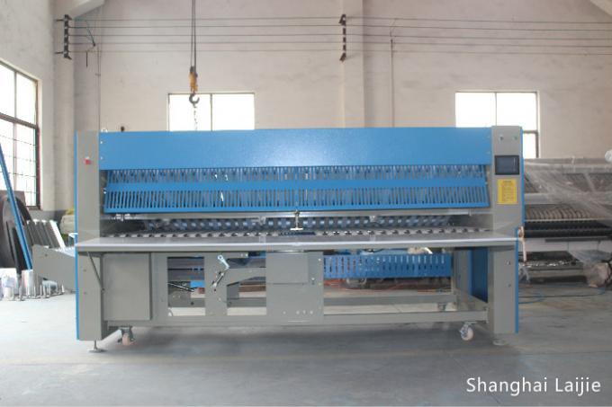 Hotel Automatic Commercial Laundry Folding Machine For Sheet / Clothes ...